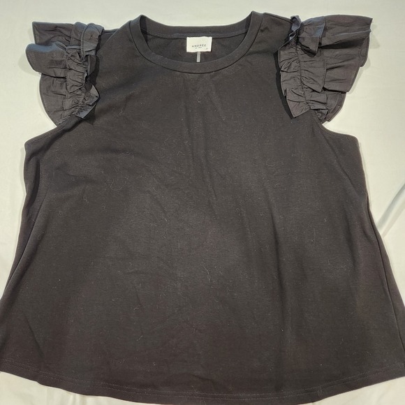 ANDREE BY UNIT | Tops | Andre By Unit Top Black Ruffled Sleeve 2x ...